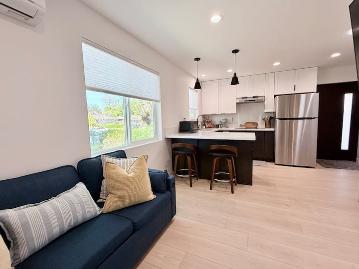 New! Urbannest Luxe Studio | Uc Davis W/d+kitchen - Davis, CA