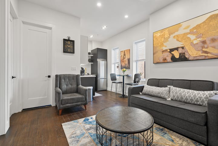 Cozy 2br Apt W Parking - Nyc Access Prime Location - Jersey City, NJ