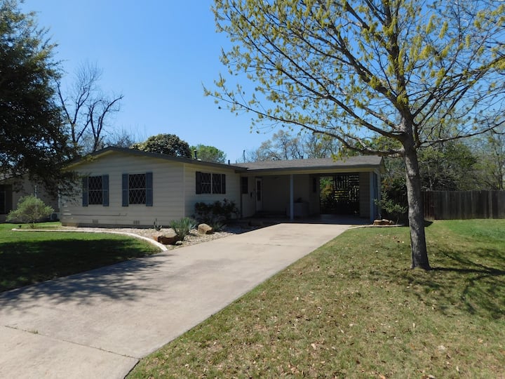 Quietstay Near Baylor Scott & White Medical Center - Temple, TX