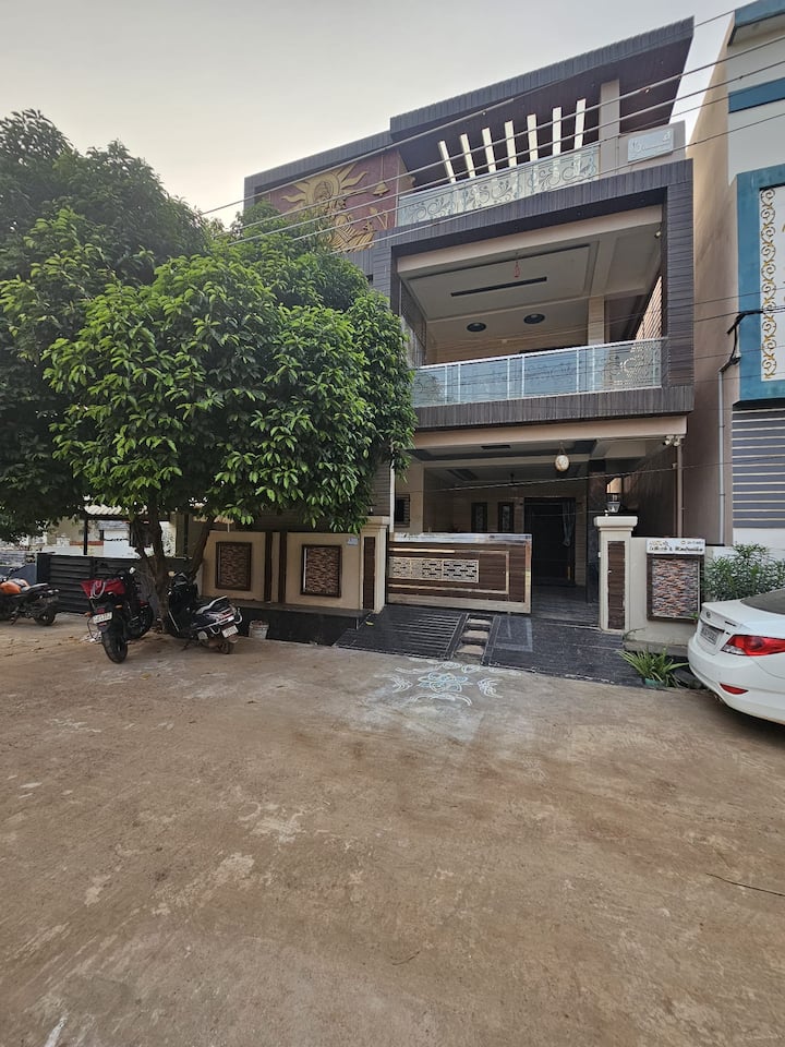 Premium Fully Furnished Independent House - Nellore