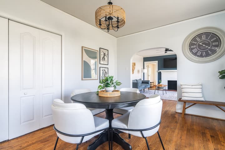 Pet-friendly Home W/ Fenced Yard + Office Near Wfu - Winston-Salem, NC