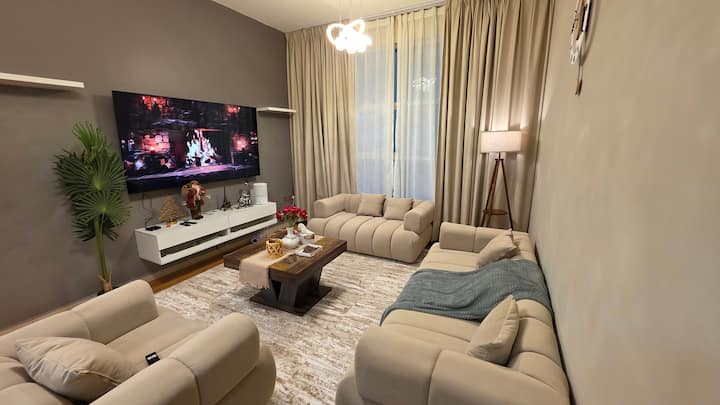Modern 2br | Near Dubai | Family Stay - Ajman