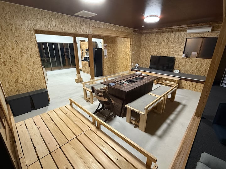 ペットと泊まれる九十九里の一棟貸し！Bbqといろりを楽しむ癒しの宿、駐車4台可で満喫する九十九里旅 - 도가네시