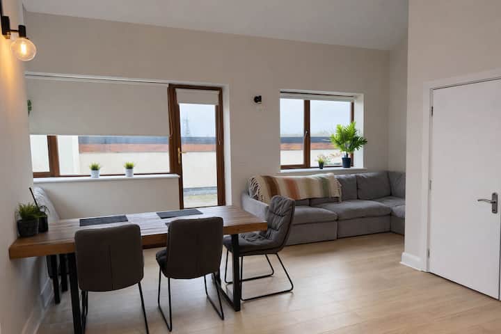 Cozy Cavan - Ideal For Equestrian Stays. - Cavan