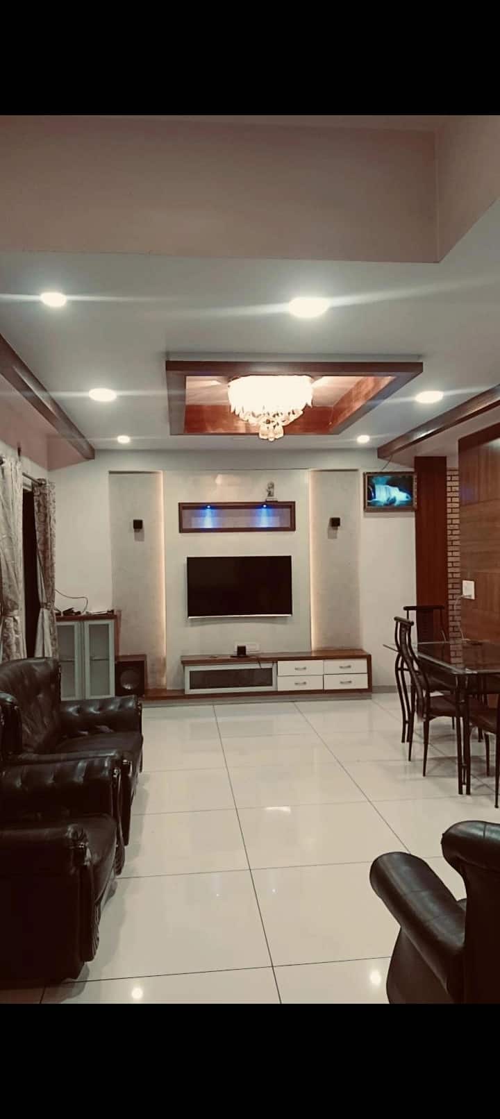 Spacious 2bhk Home Stay With Balcony - Kolhapur