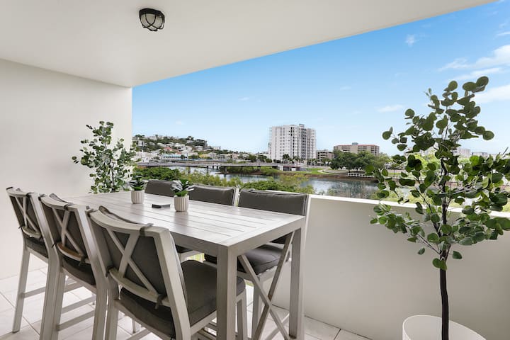 Cute, Comfy Inner City Delight - Townsville