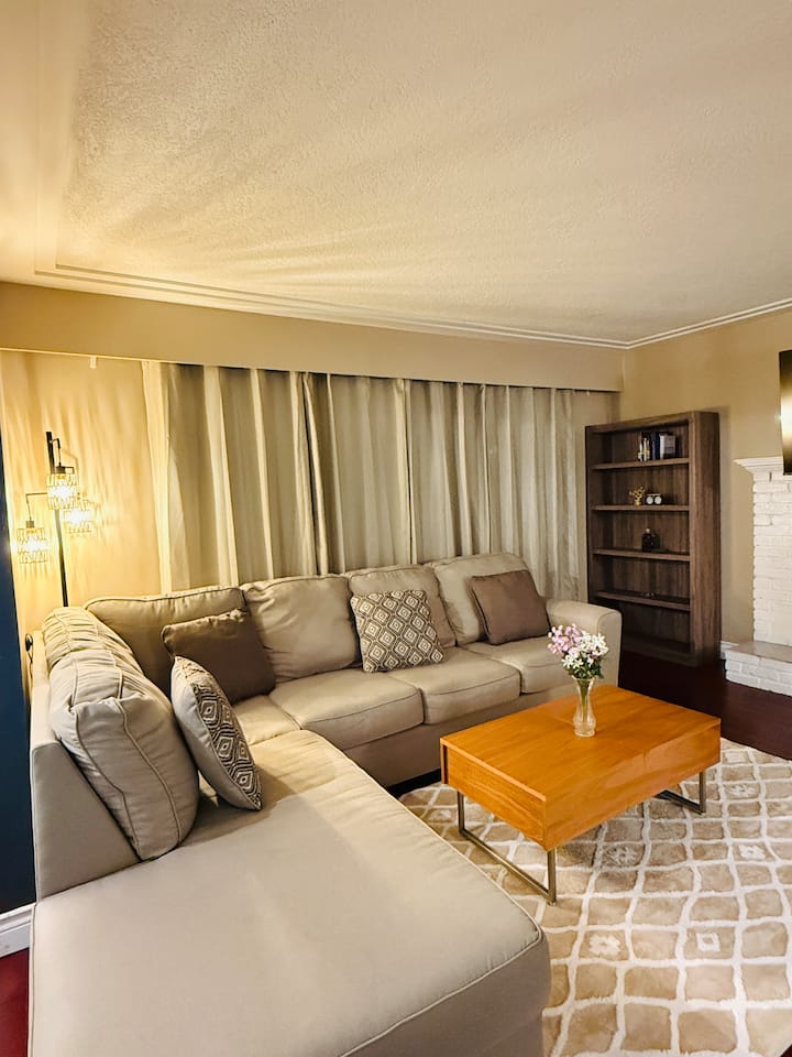 Colwood Morning Nest - Langford