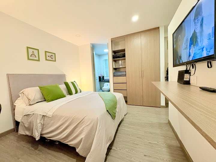 Moderno Y Seguro/excelente Ubicación/ Vista Verde - Cota