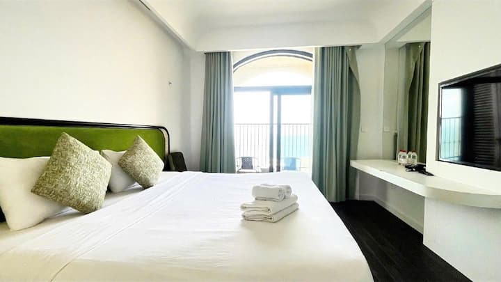 Sea View Luxury Apartment  18th - Phú Quốc