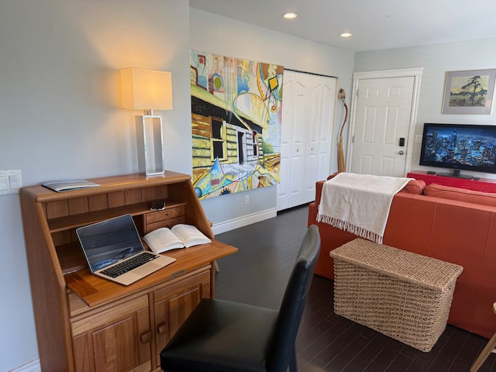 Quail House Suite - Salt Spring Island