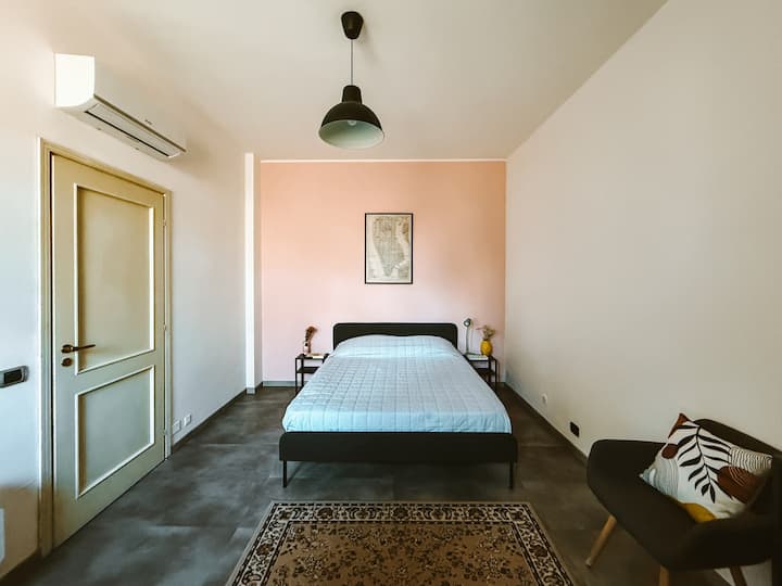 The Secret Studio - Alloggia In Centro Storico - Reggio Emilia