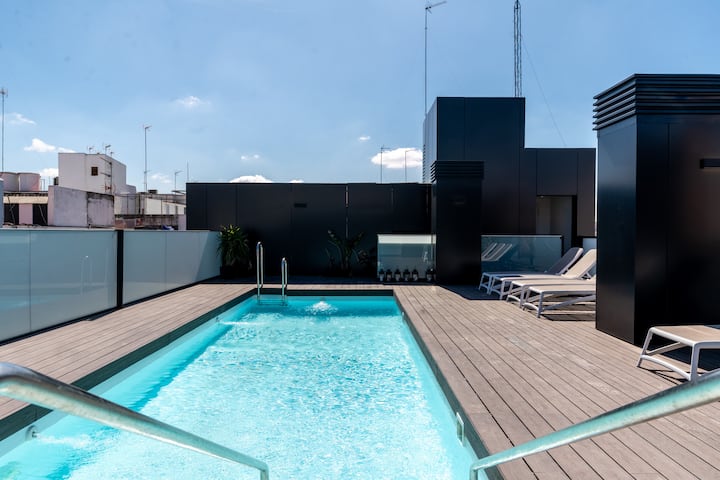 One&lux Virgen Del Valle - Terraza Y Piscina - Sevilla, España