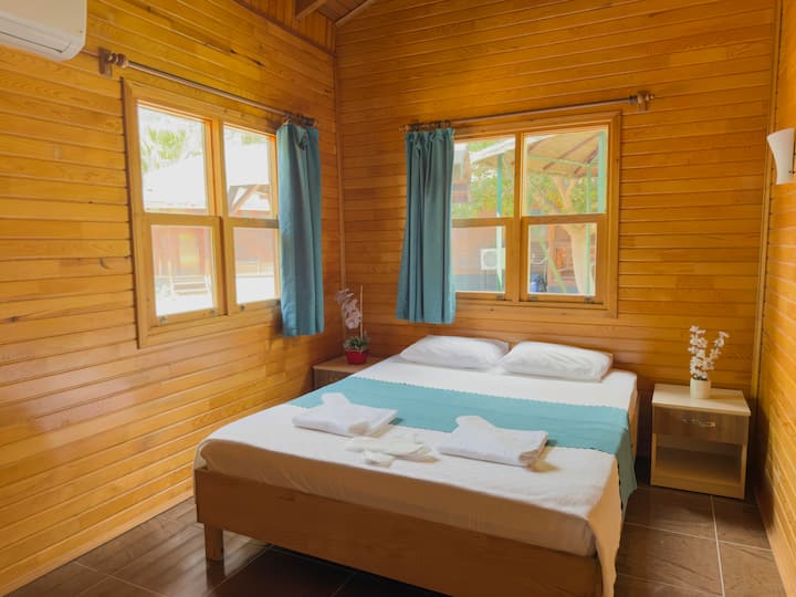 Likya Yanartaş Bungalows- Maximum 5 Kişi Konaklama - Çıralı