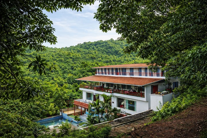 Luxury 7bhk Villa In Ratnagiri | Pool-24 Guests - Ratnagiri