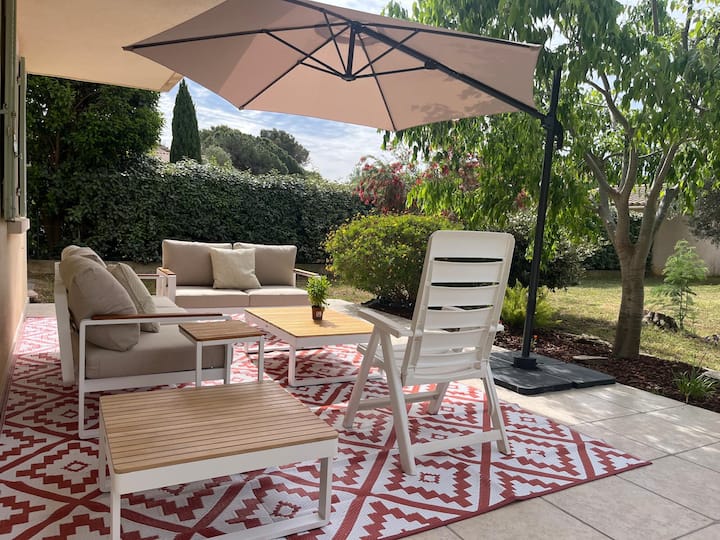Logement Climatise Avec Immense Terrasse Pour 4 - La Londe-les-Maures