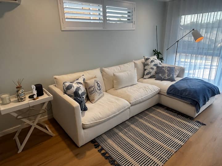 Calming Studio Appartment - Margate, Australia