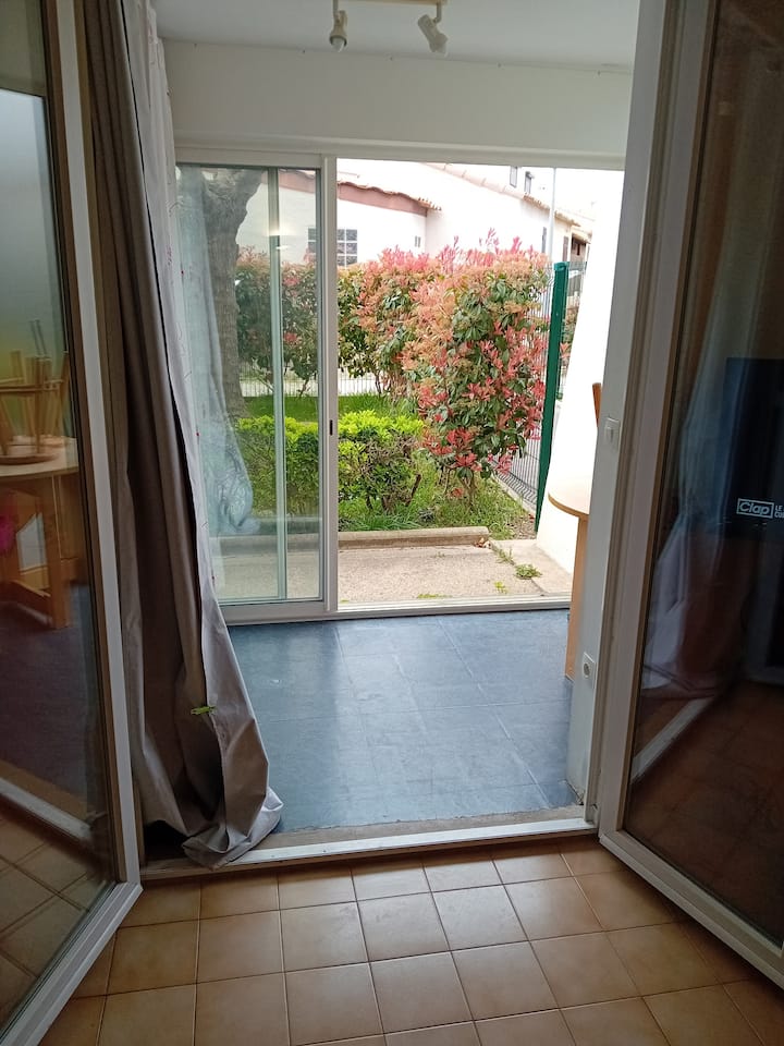 Appartement 4 Personnes Maximum 6 - Port Camargue