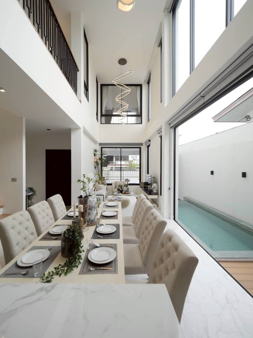 Casa Sophia de 7 habitaciones con KTV y empleada doméstica - Casas en ...