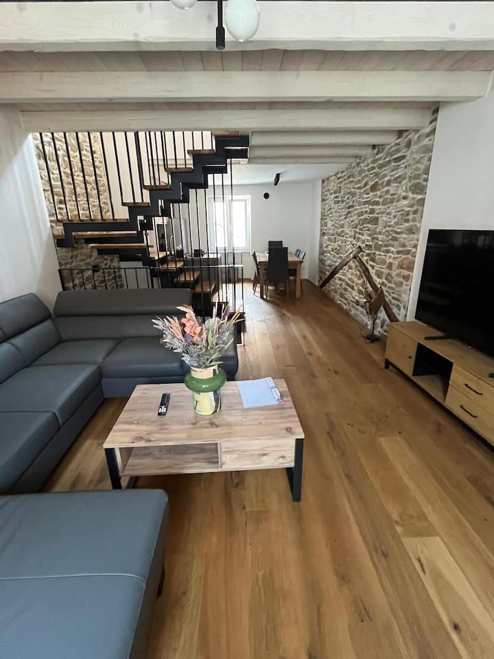 Feliza Apartment - Koper