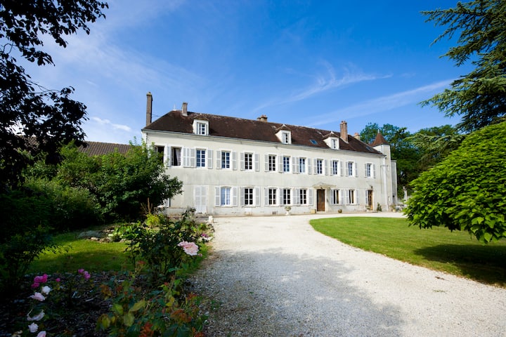 Gentilhommière Des Brions - Tonnerre