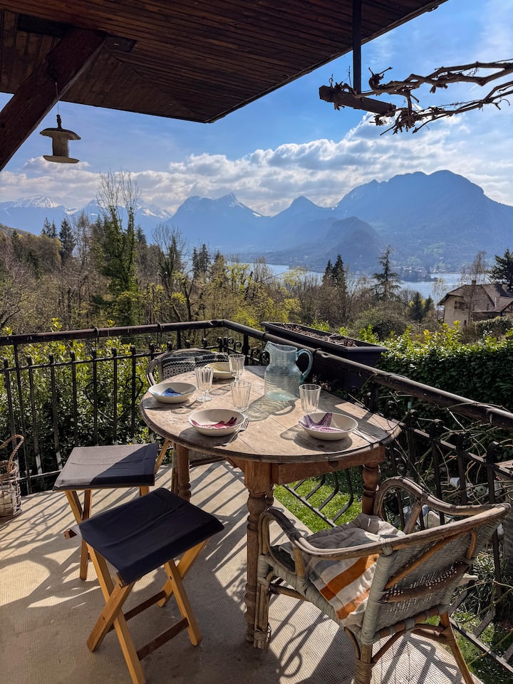 Belle Maison Savoyarde Avec Vue Lac Et Jardin - Doussard