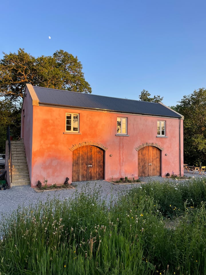 The Pink House, Shippool - Kinsale
