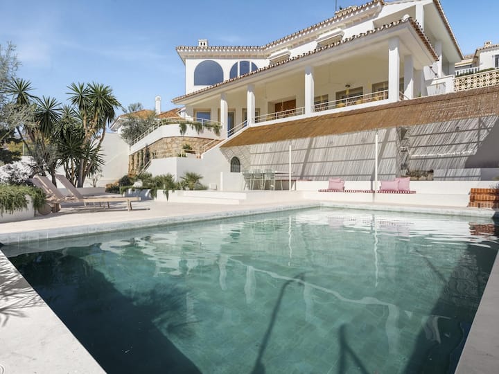Luxury Villa & Private Pool By Ele Apartments - Málaga