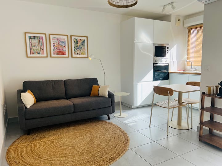 Studio De Charme à Lattes - Entre Mtp Sud Et Plage - Lattes