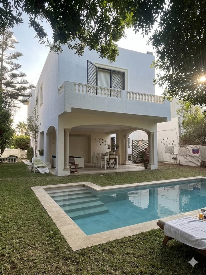 Villa Luxe Piscine Privée, Plage à 300m - Hammamet
