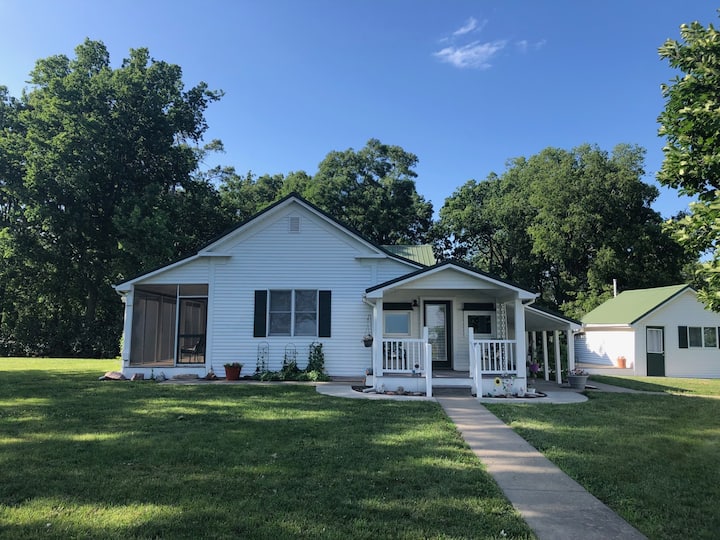 Cozy And Clean Country Home - Kearney, MO