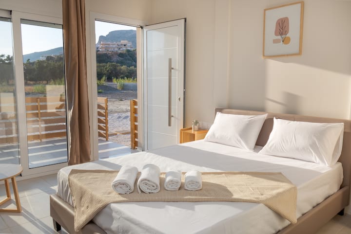 Elyris Apartments - Paleóchora