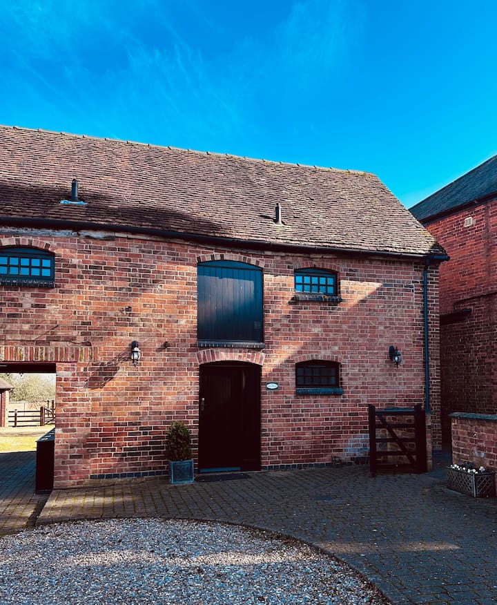 Mill House Cottage - Rugby