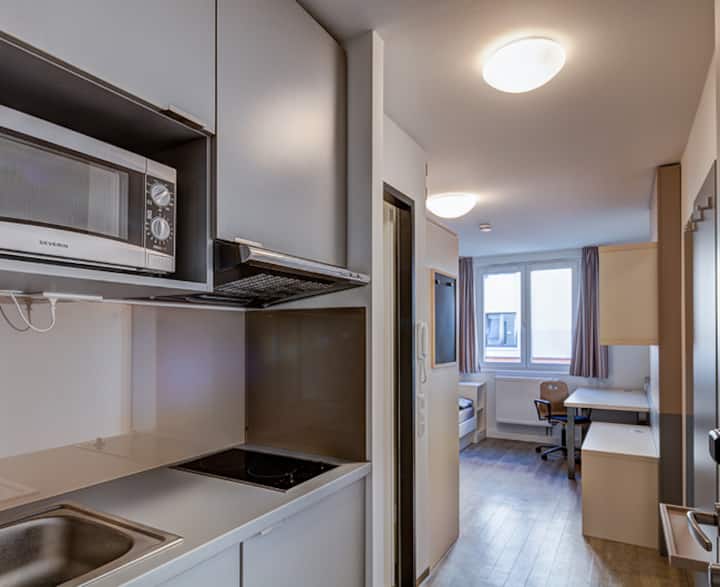 Sauberes Zimmer, Nähe Hbf & City - Darmstadt