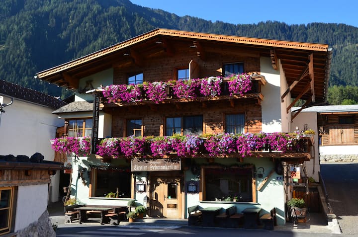 Deluxe Apartment Resort Alt-oetztal In Sautens - Sautens