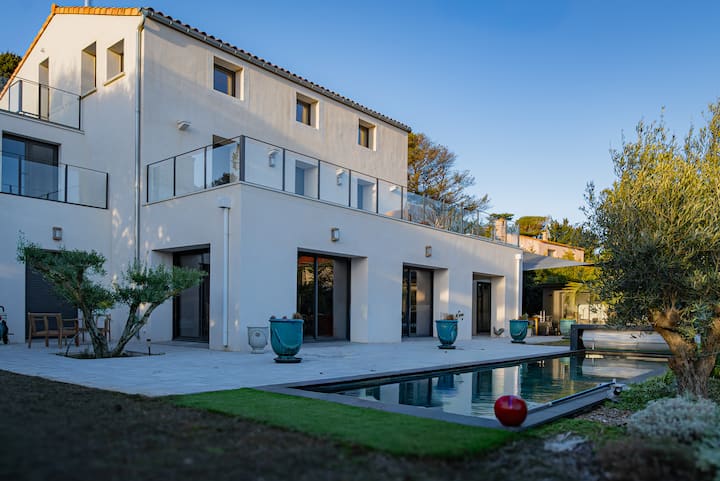 Alètheia : Sublime Villa Avec Vue Mer à Sète - Bouzigues