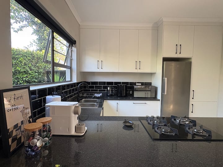 The Little Gem - East London