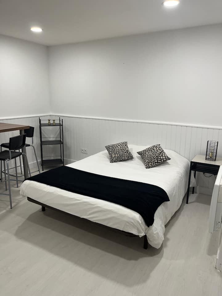 Studio Calme Idéalement Au Centre De Riom à Pied - Riom