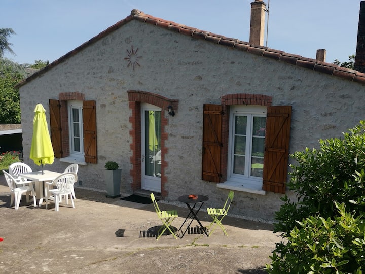 Maison En Pierre Avec Terrasse - Clisson