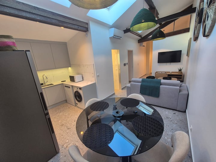 Appartement Atypique Et Lumineux ! - Bourg-la-Reine