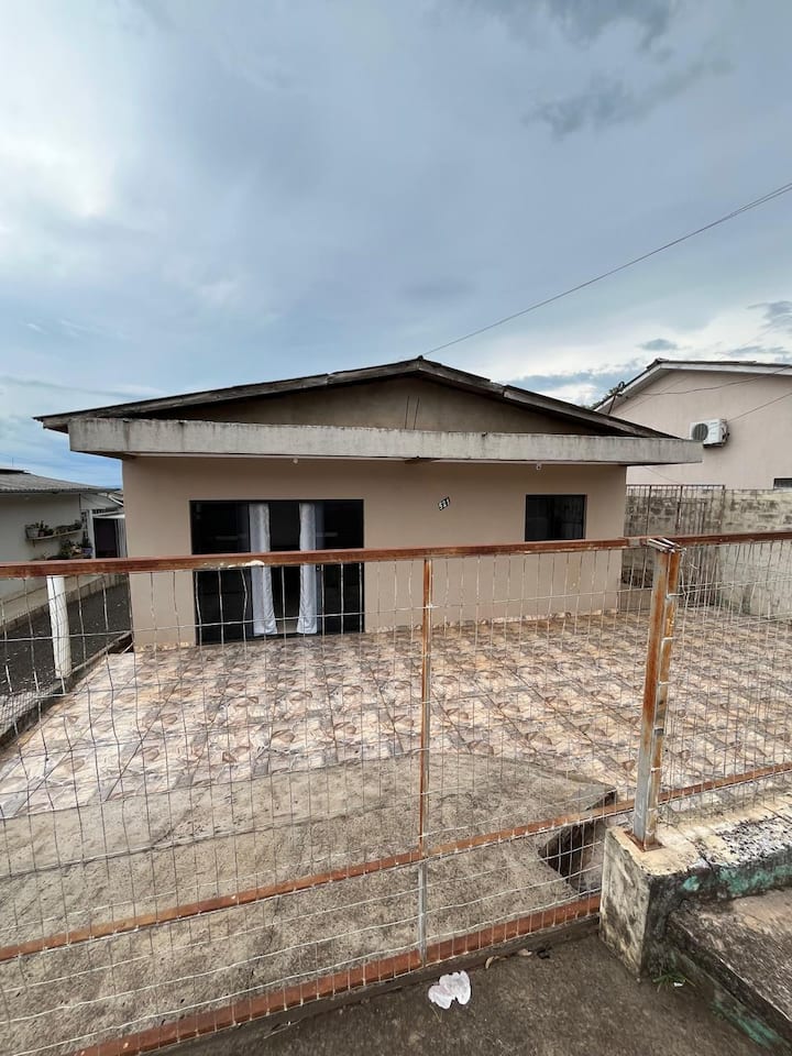 Casa Girassol 2 
Hospedagem - Ametista do Sul