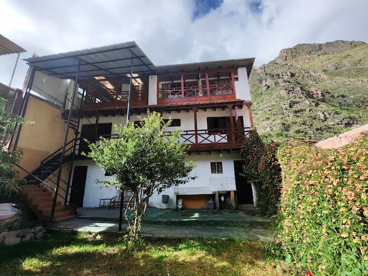 Casita Rustica Y Acogedora En Ollantaytambo - Madre de Deus