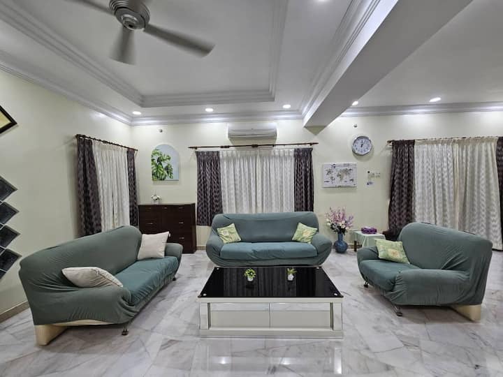 Seremban Bungalow 5br ~Cozy Home~ Gathering & Bbq - Seremban