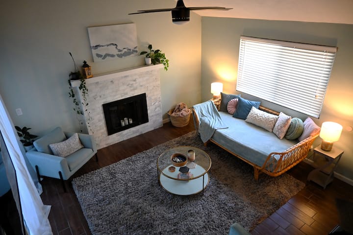 Serene 2bd Townhouse In Mesa - Mesa, AZ