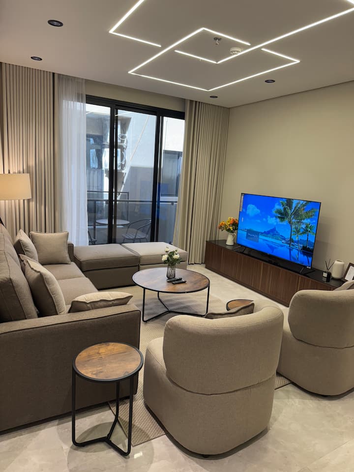 3br |Stylish Stay|smart Lock|balcony | Play Area - Dammam
