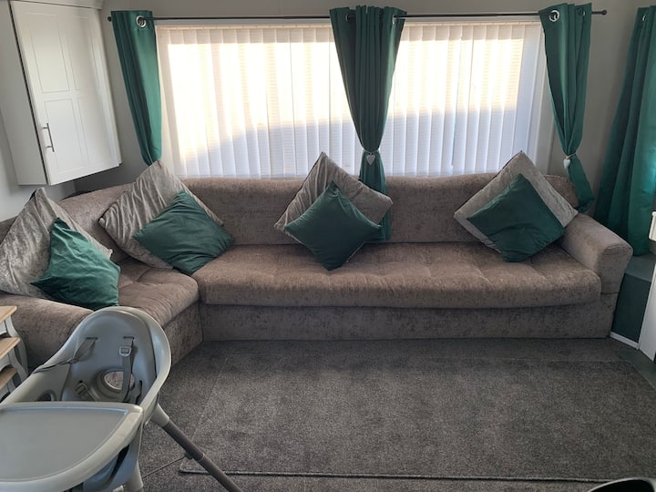 Jack & Lola's Place - Towyn