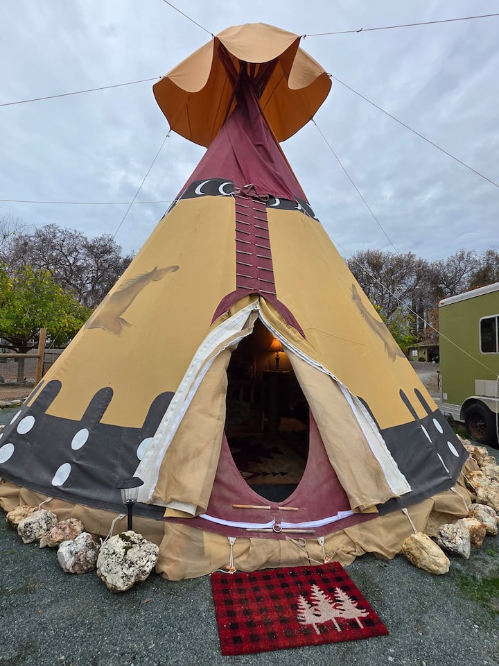 Tipi At The Lazy Oaks Ranch - Lake Amador Resort, Ione