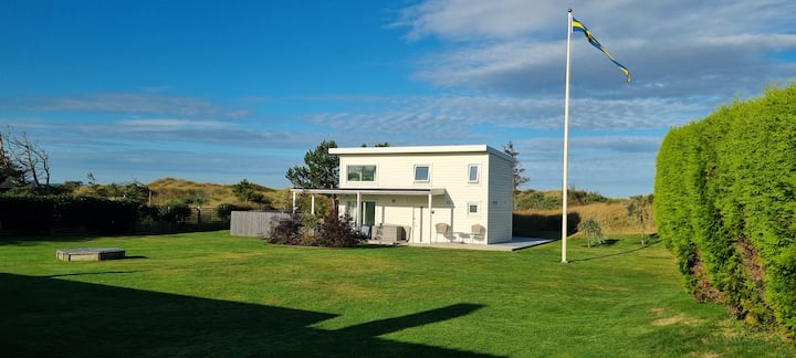 Bästa Läge I Mellbystrand, Stuga 50m Från Havet - Mellbystrand