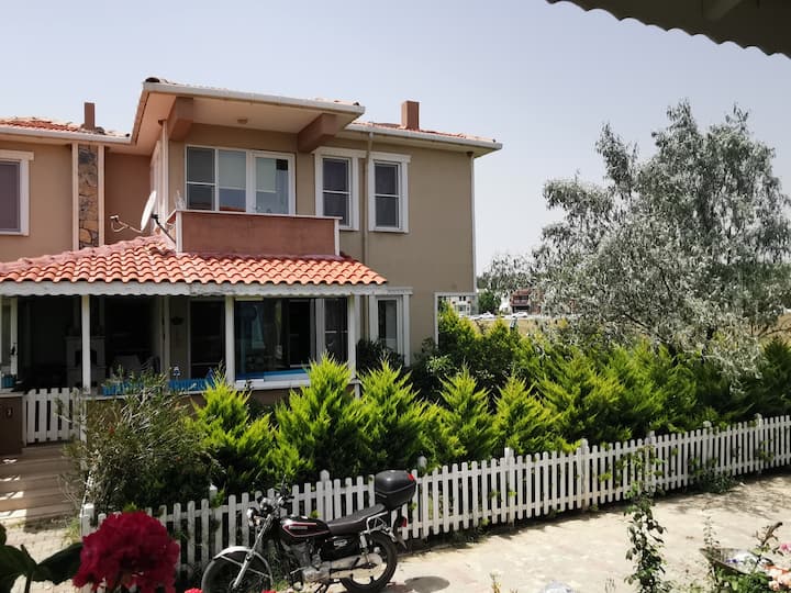 Saros Site Içi Villa - Erikli