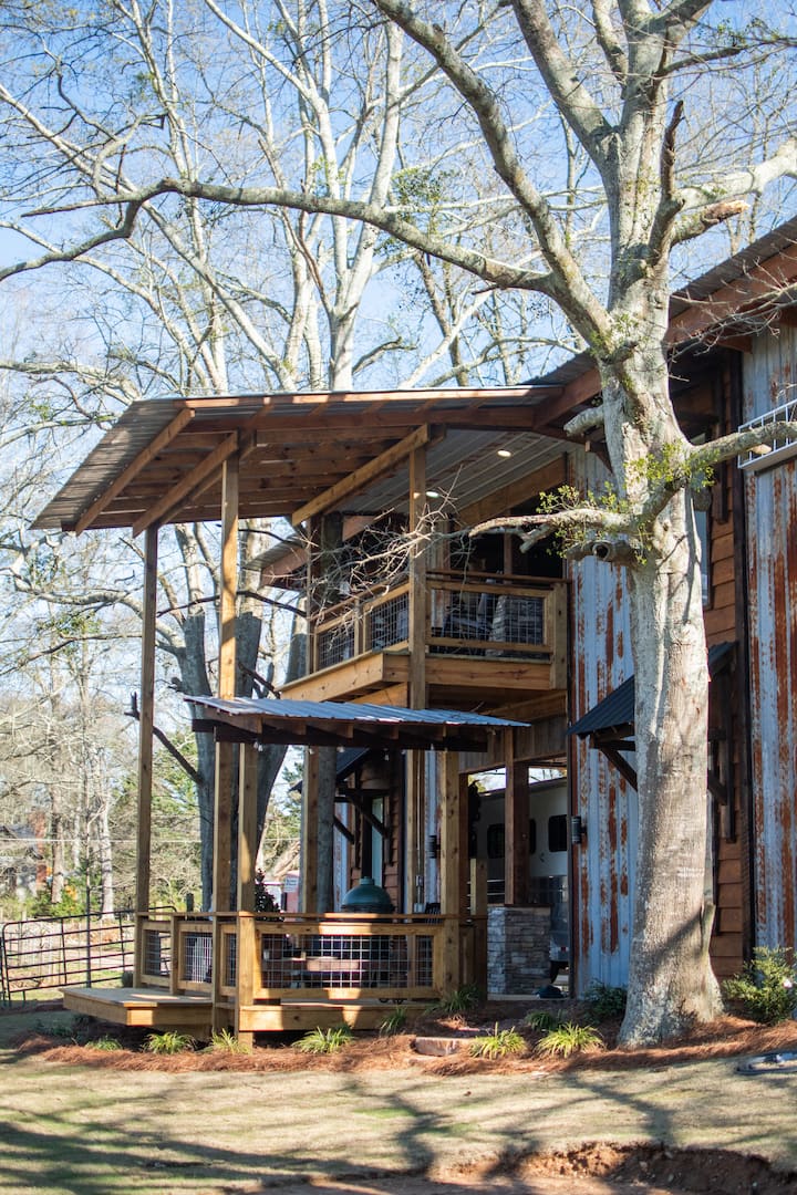 The Tannery - Unique Farm Experience (3 Units) - Jacksonville