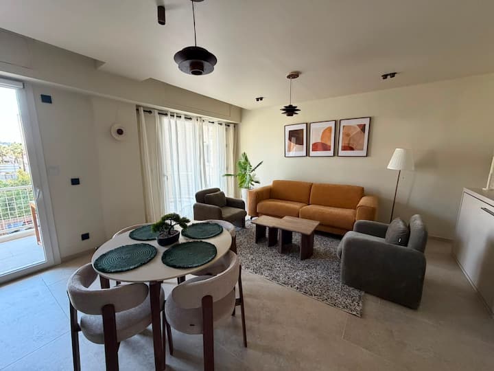 Appartement Design Bord De Mer 2 à 5 Personnes - Antibes